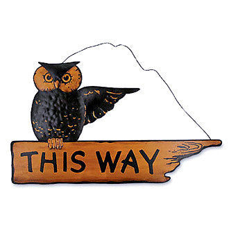 This Way Owl Sign - TheHolidayBarn.com